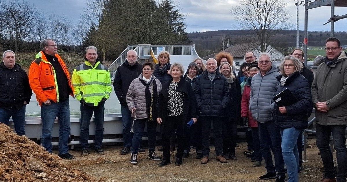 Mandatsträger Hünfelden besichtigen den Sanierungsfortschritt des ...
